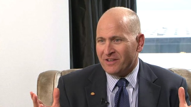 The Use of Omidria in Cataract Surgery - Eyetube